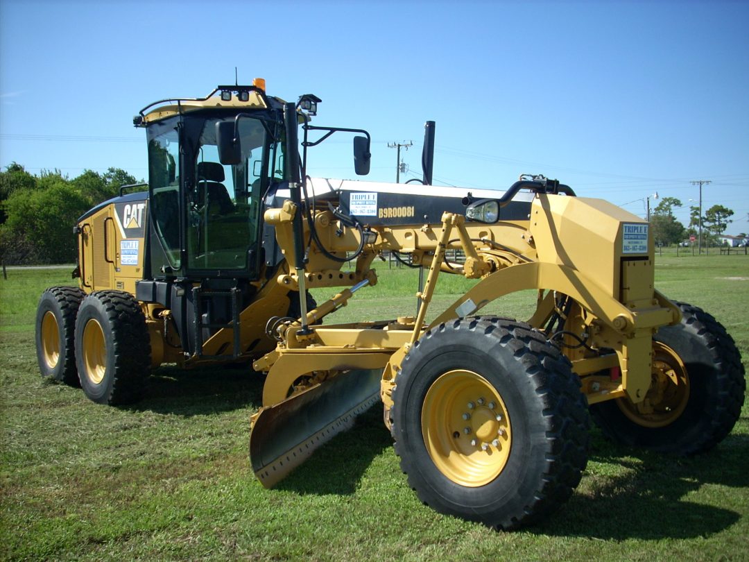 2008-cat-12m-1 - Triple E Equipment